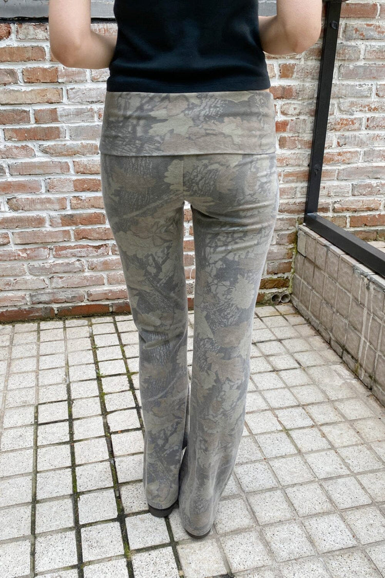 Priscilla Camouflage Pants – Brandy Melville