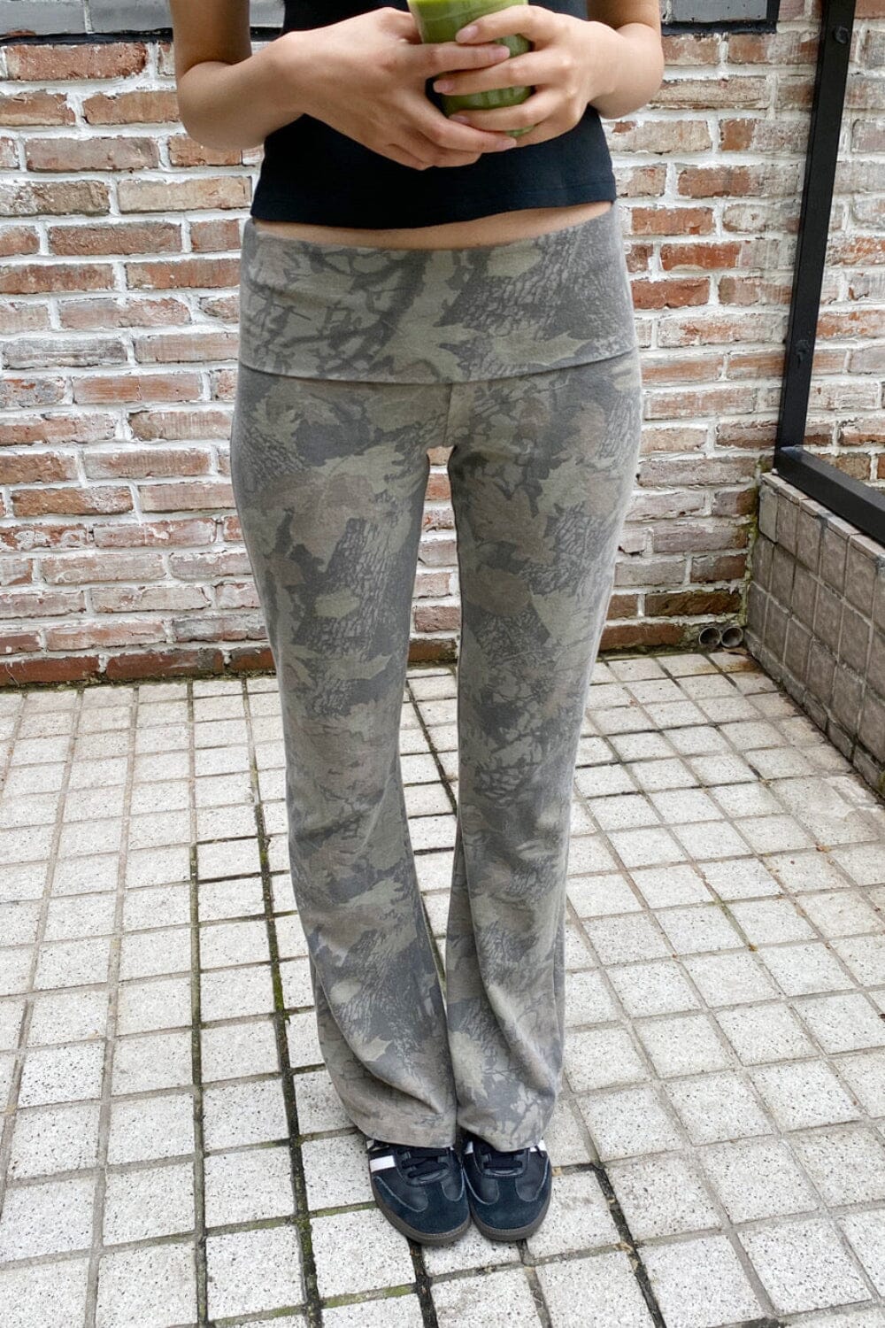 Priscilla Camouflage Pants – Brandy Melville