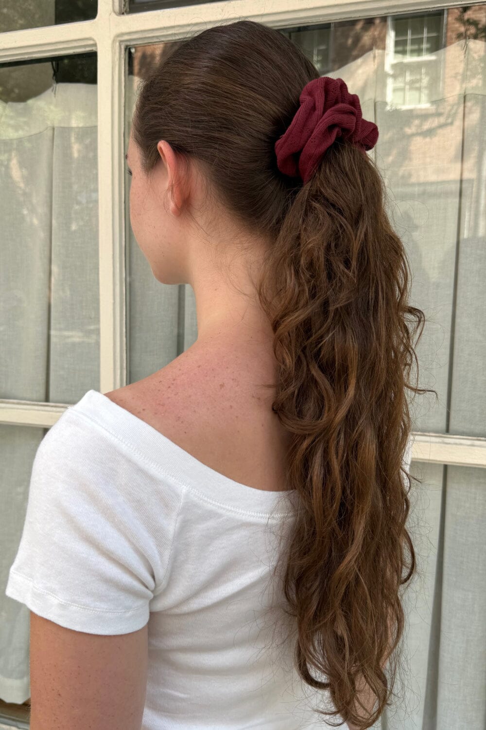 Brandy Melville USA-Eyelet Scrunchie