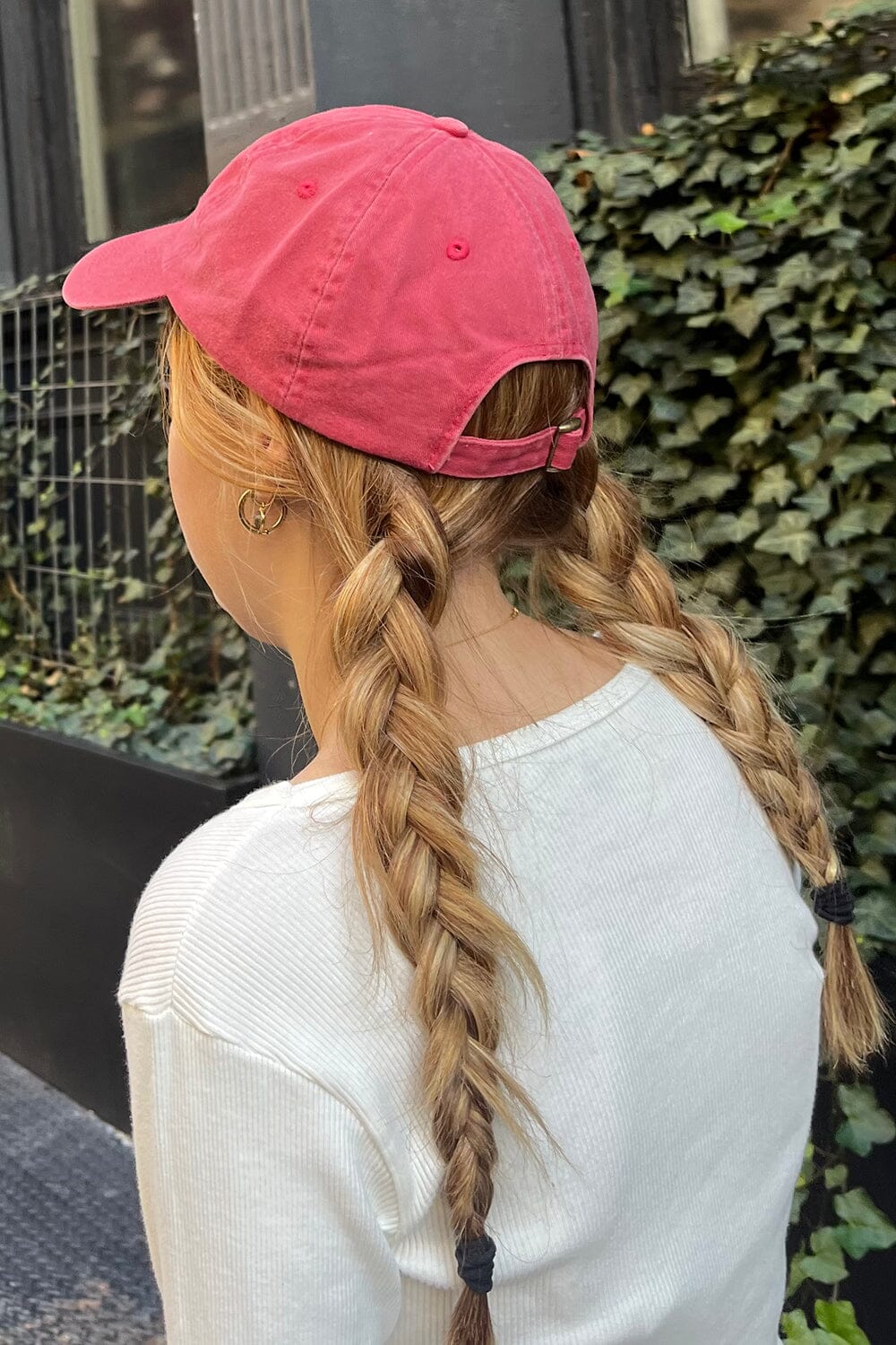 Katherine North Shore Cap – Brandy Melville